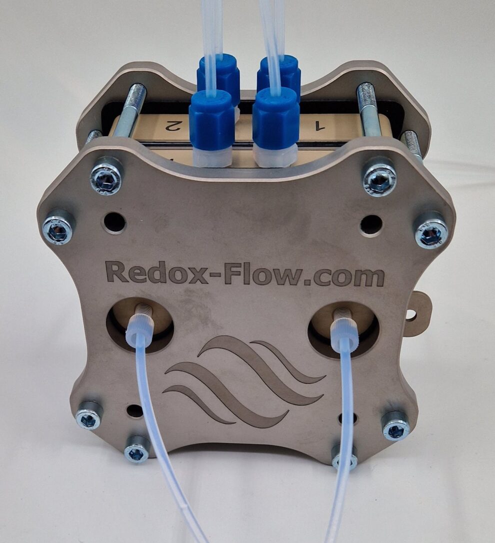 X-Cell – with ports for reference electrodes - Redox Flow